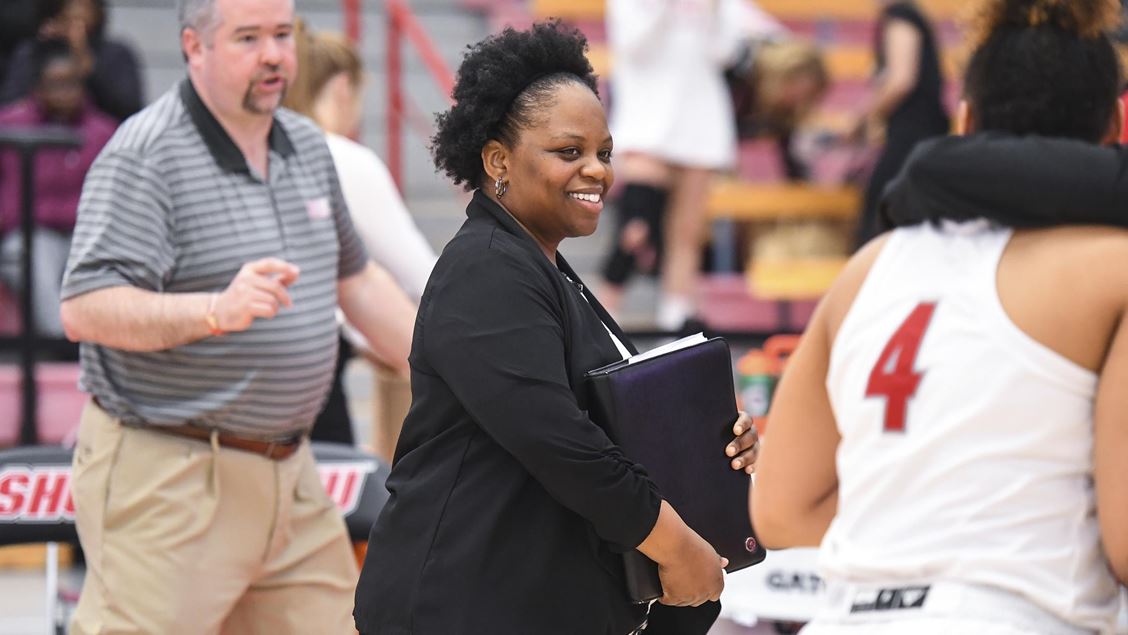 Women's HoopDirt | Cole Joins Hofstra Staff as Assistant Coach and ...