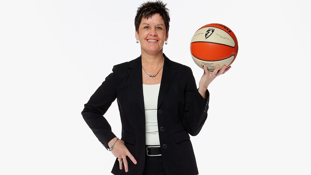 Women's HoopDirt | WNBA Veteran Julie Plank Joins Gators as Assistant ...
